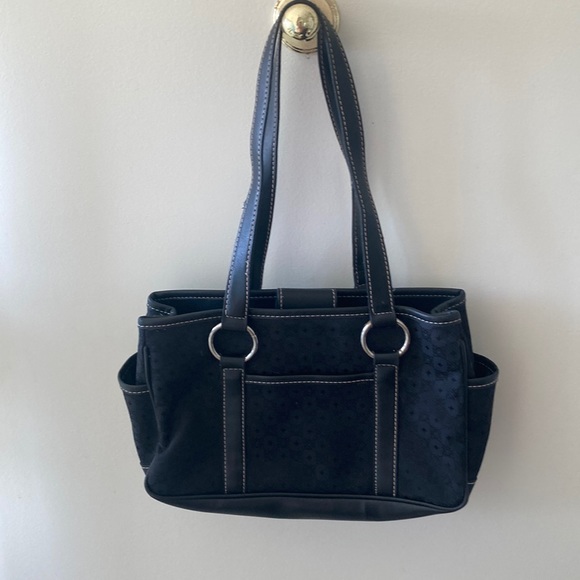 Liz Claiborne | Bags | Liz Claiborne Villager Black Fabric Purse ...
